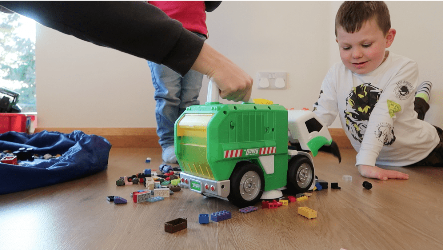 Dusty The Garbage Truck Review - OddHogg