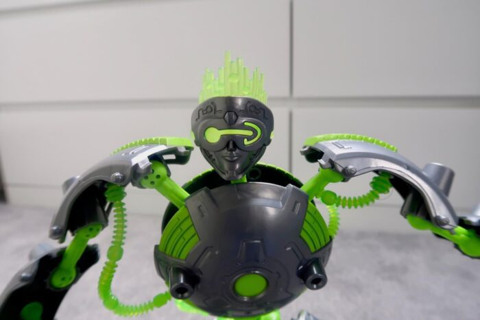 Gigabots Energy Cores Fragbot Transforming Robot Review - OddHogg